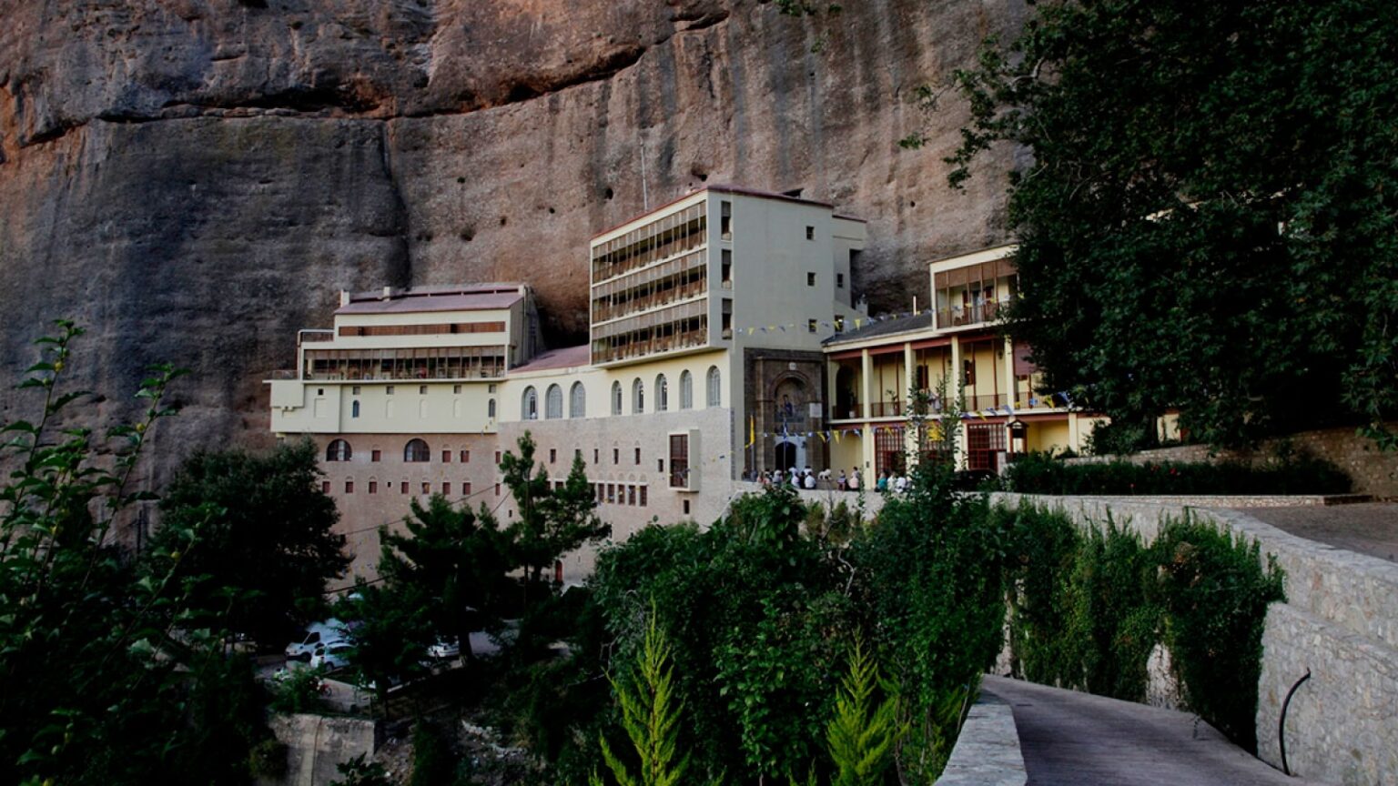 ΕΚΔΡΟΜΕΣ - KOTSIRIS TRAVEL